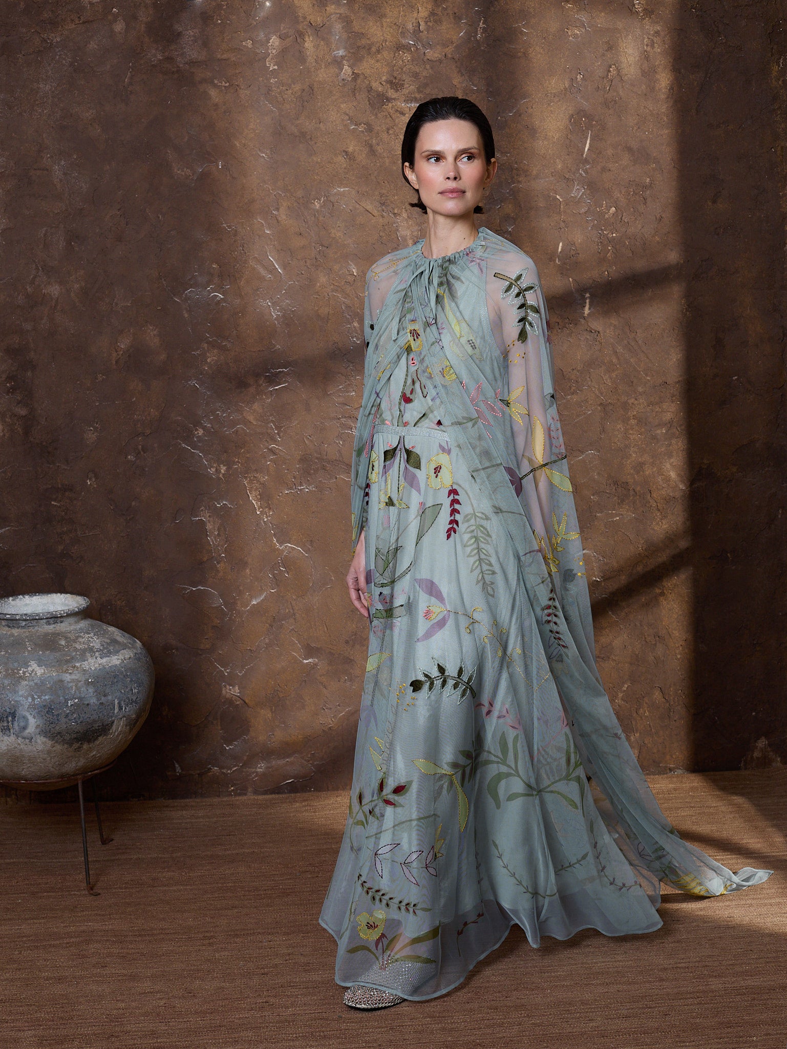 Vestido de tul bordado gris azulado – Is Coming ...
